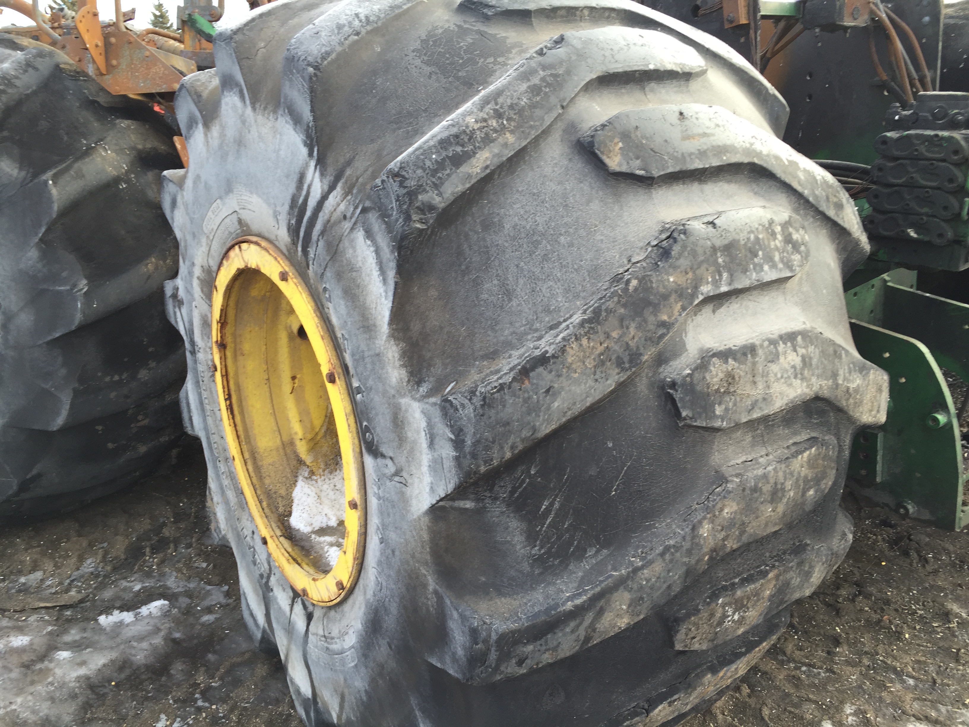 Kappenman Farms: Terra Gator and Floater Tires