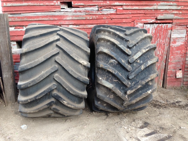 Kappenman Farms: Terra Gator and Floater Tires